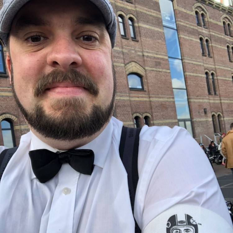 The Distinguished Gentleman's Ride - Simon Manser